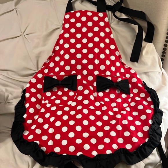 Kitchen | Disney Apron Minnie Mouse | Poshmark